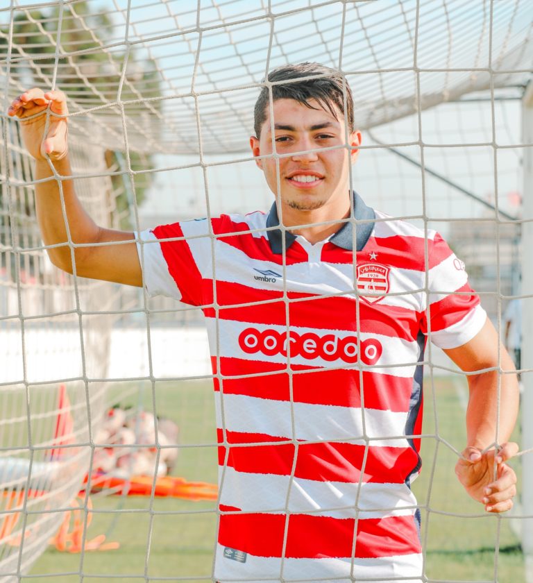 Photos - Le maillot du Club Africain pour la saison 2022-2023 - Le ...